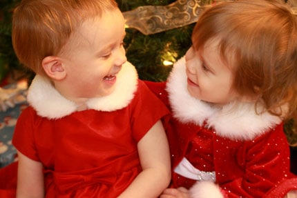 Show Off YOUR Christmas Photos - Link Up - 5 Minutes for Mom