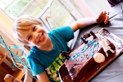 Tackle it Tuesday -- How to Make a TRON Birthday Cake...