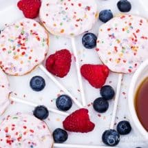 Lollipop Pancakes - Bite Sized Breakfast Fun