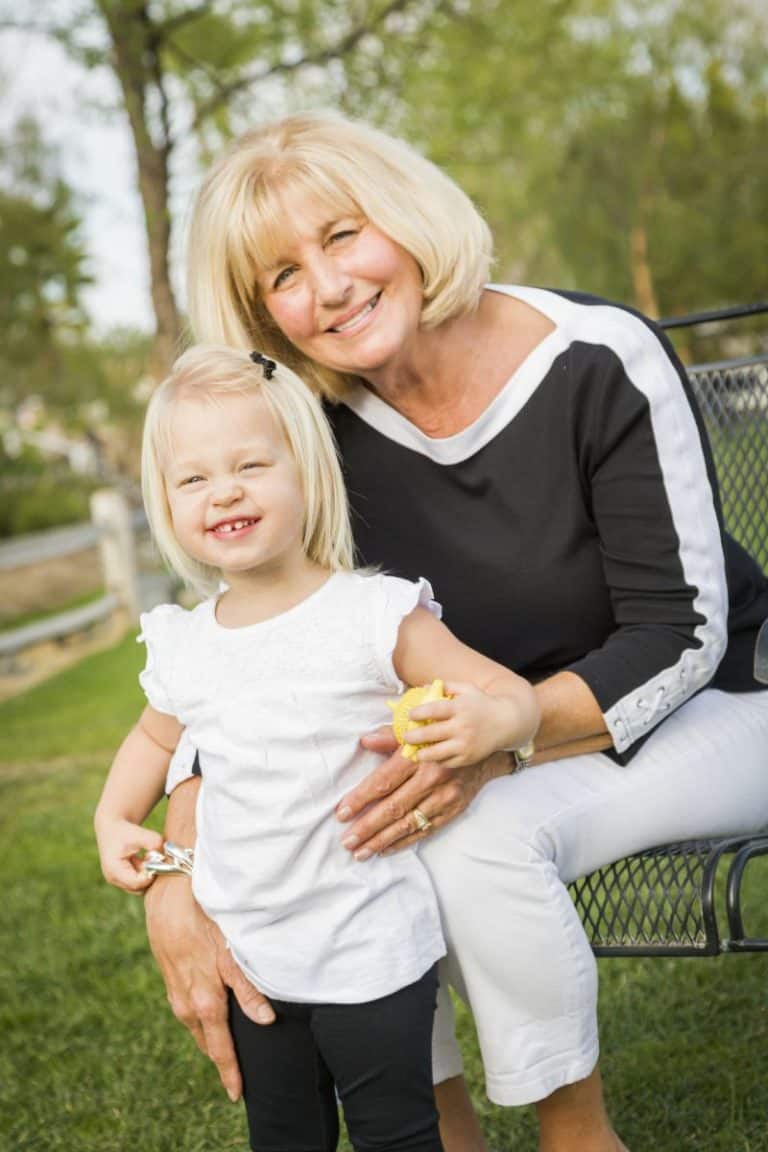 How to Choose Names for Grandparents - 5 Minutes for Mom