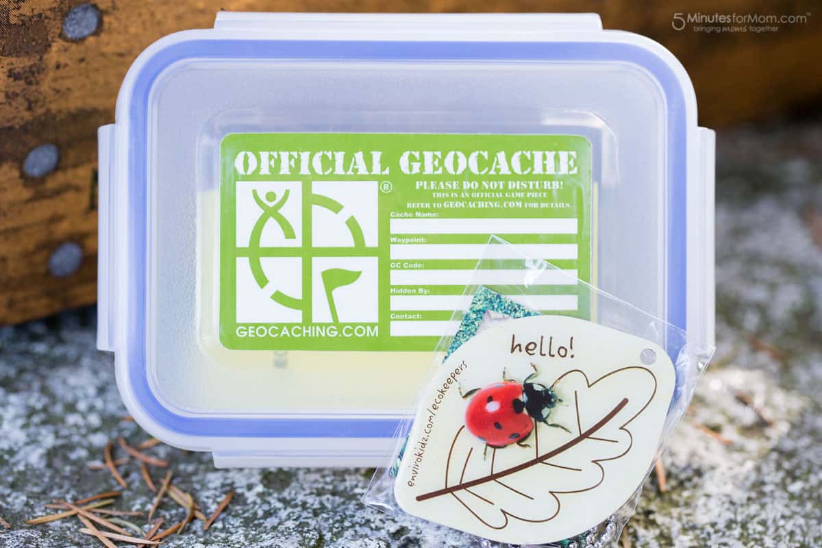 Free Kids Activity - Geocaching Treasure Hunt #Ecokeepers