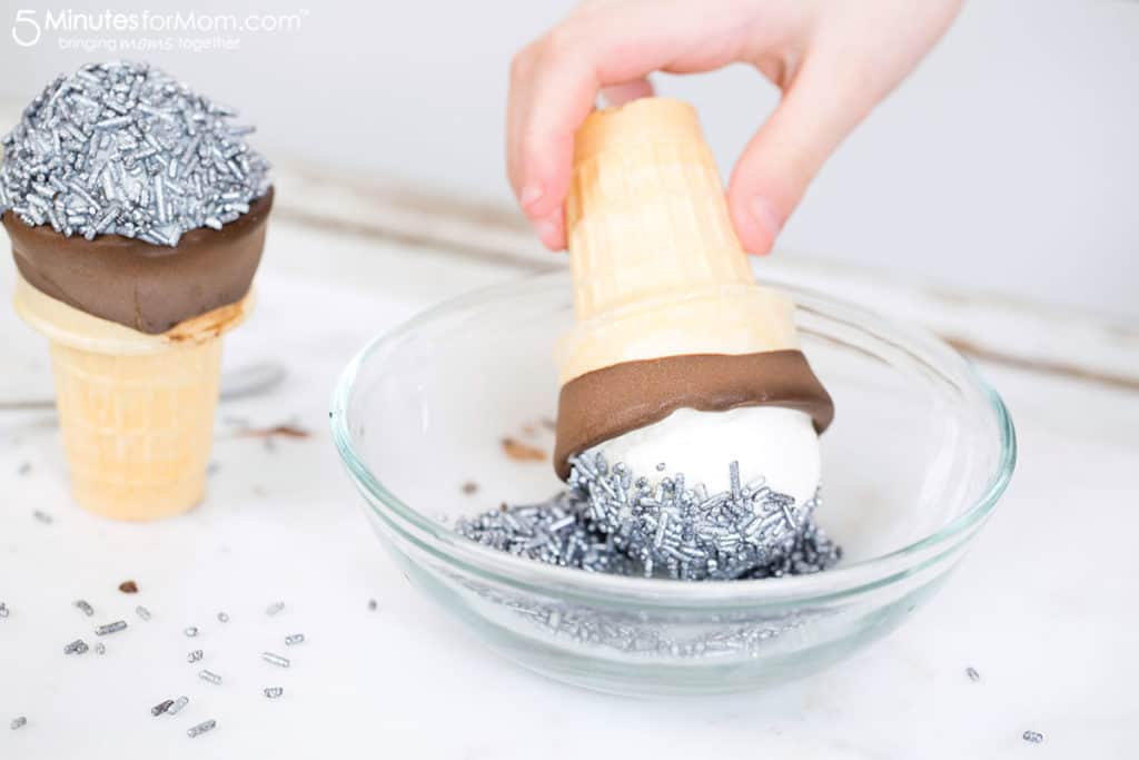 SING Family Movie Night with Ice Cream Cone Microphones #SingMovie