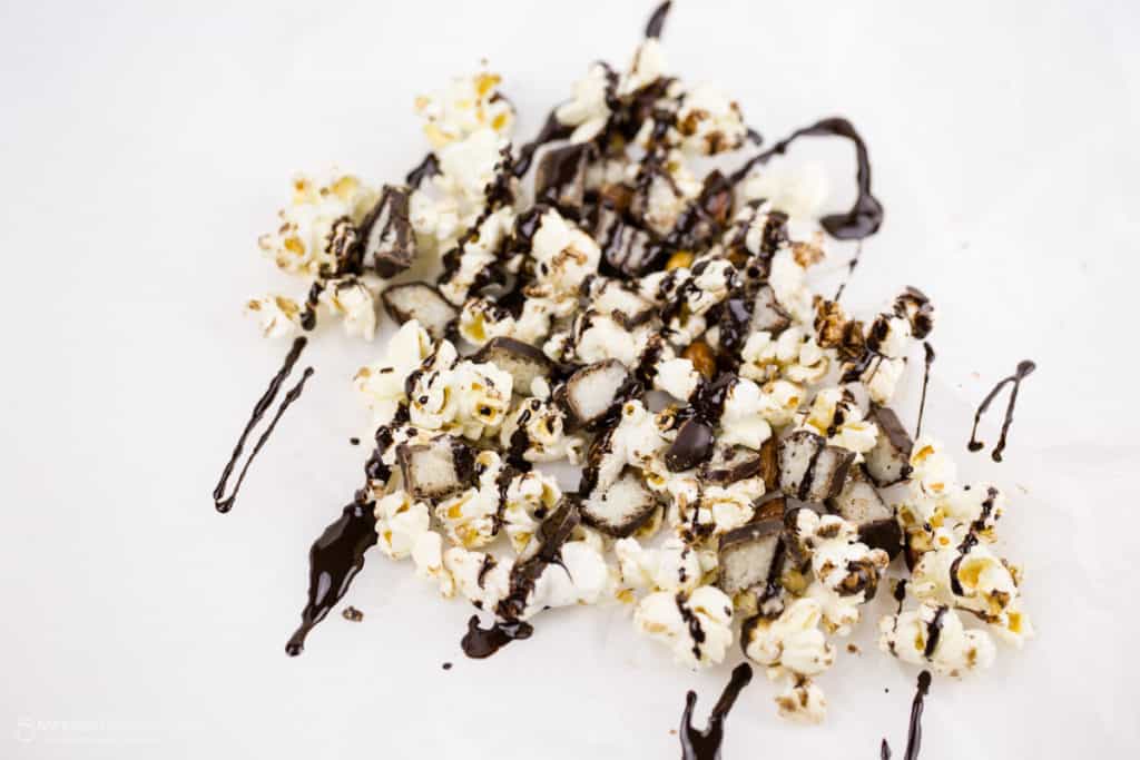 Whippet Sticks Coconut and Chocolate Popcorn Mix #HowDoYouWhippet
