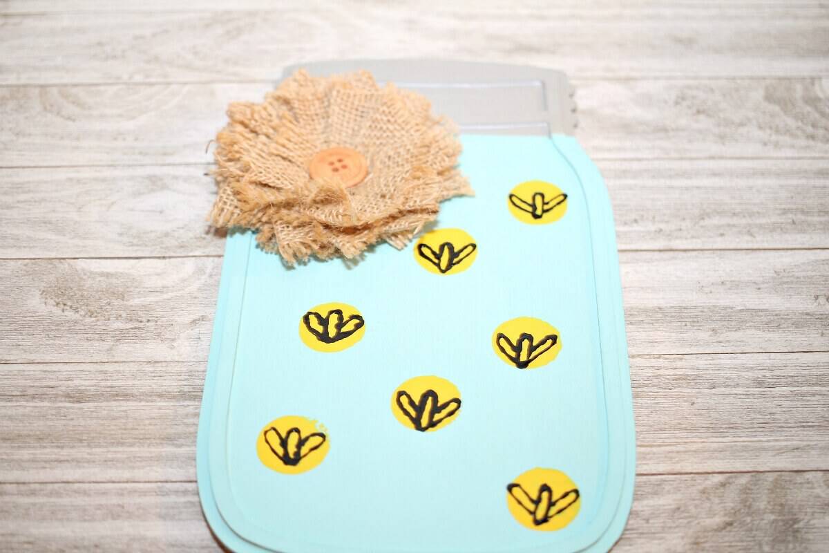 Wooden Mason Jar Craft - Adorable Handmade Card Idea - 5 Minutes for Mom