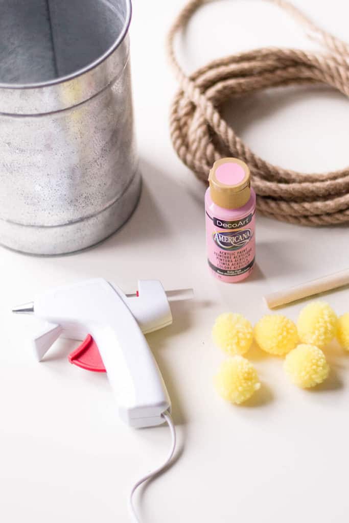 Rope Vase DIY - Add a Pop of Color to Your Decor - 5 Minutes for Mom