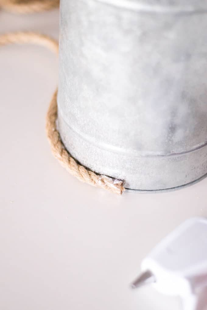 Rope Vase DIY - Add a Pop of Color to Your Decor - 5 Minutes for Mom