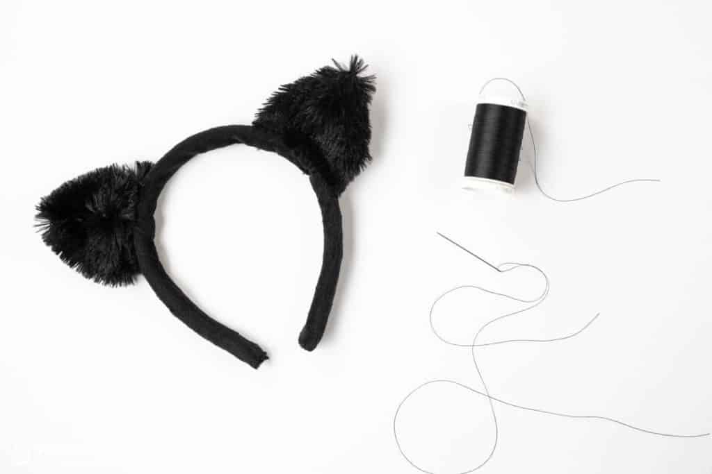 Easy Cat Costume - How To Make A Gorgeous Black Cat Costume - 5 Minutes ...