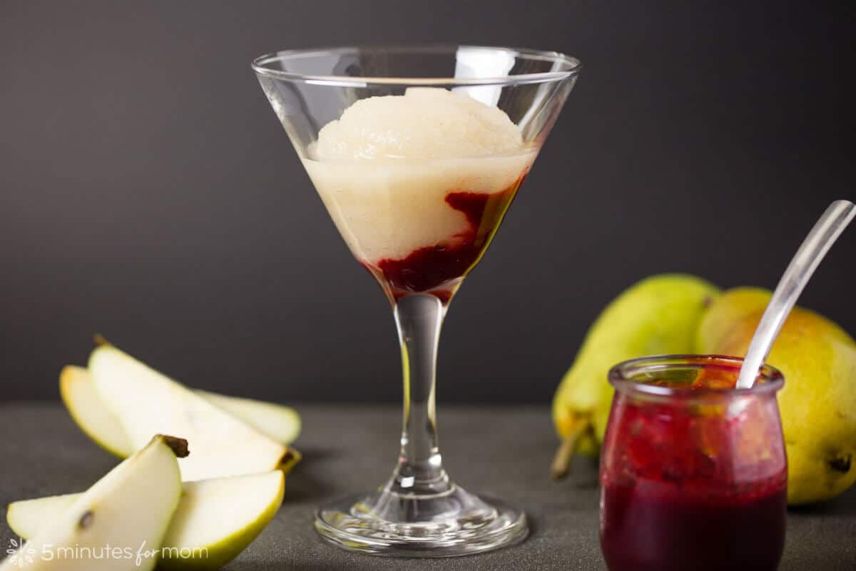 Raspberry, Pomegranate and Pear Bellini - 5 Minutes for Mom