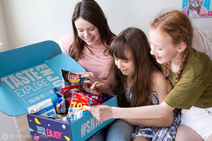 10 Reasons Your Family Will Love Variety Fun Snacks - 5 Minutes for Mom