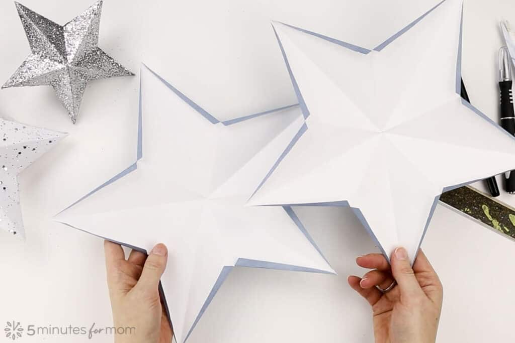3D Paper Star Christmas Tree Topper - 5 Minutes for Mom