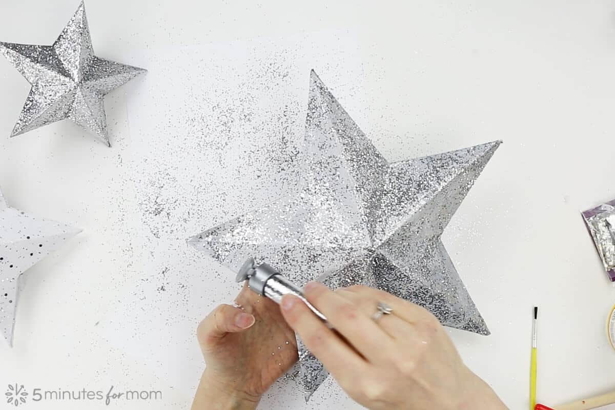 3D Paper Star Christmas Tree Topper - 5 Minutes for Mom