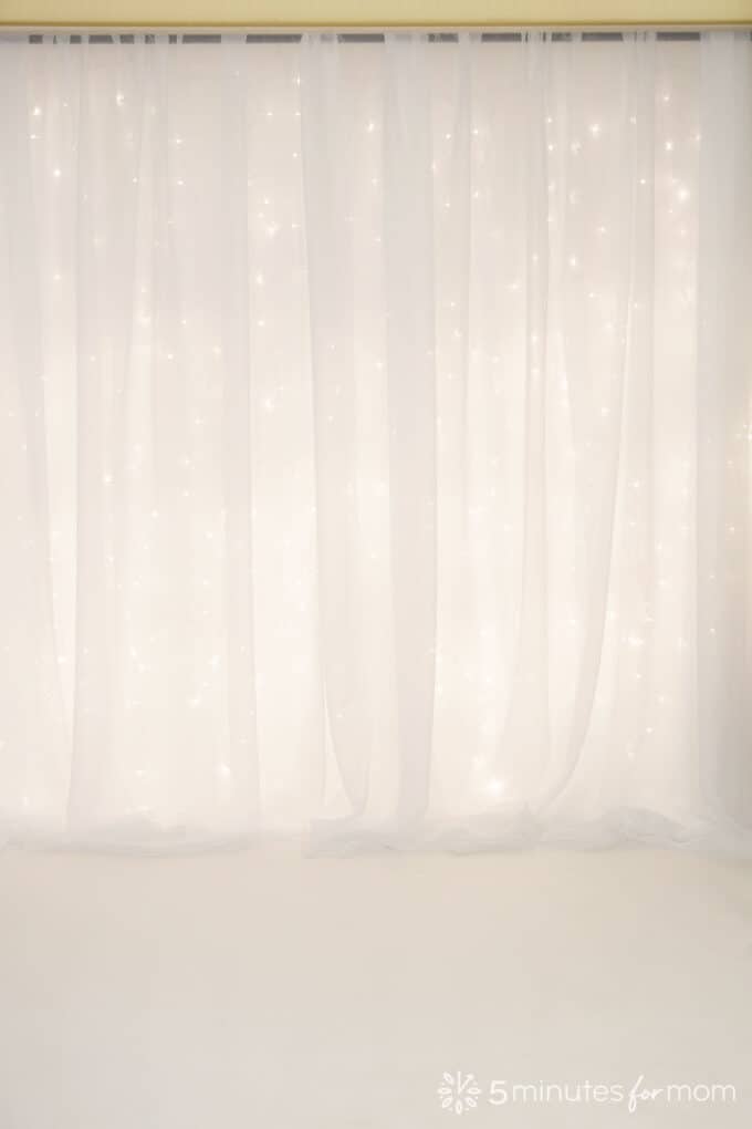 Easy Photography Backdrop with Mini Lights - 5 Minutes for Mom